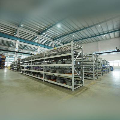 China Heavy Duty Industrial Gravity Flow Shelving Systems Wear Resistant FIFO Rack for sale