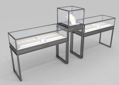 Cina Vitrina di gioielleria in acciaio inossidabile grigio di lusso con illuminazione a strisce a led in vendita