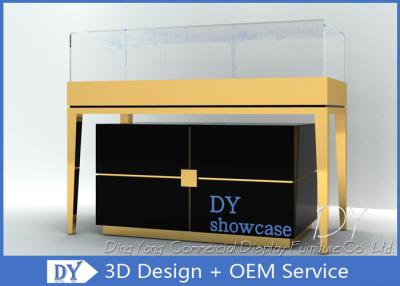 China S/S + MDF + Vidro + Luzes Ouro Jewellery Showroom Interior 3D Design à venda