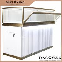 China Logo OEM Lockable Retail Jewelry Display Cases for sale