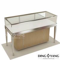 China Lockable Jewelry Display Cases for sale