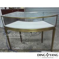 China Locks Installed MDF Jewellery Shop Display Counters for sale