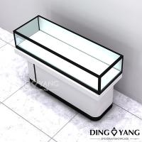 China Lockable Fully Customized Showroom Display Cases for sale