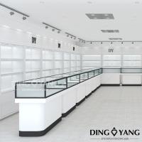 China Lockable Fully Customized Showroom Display Cases for sale