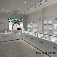 China Light Installed Glass Custom Made Showroom Display Cases for sale