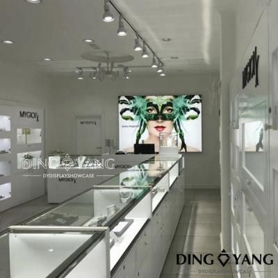 Cina Casse espositive di vetro installate a misura in vendita