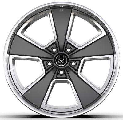 Mercedes E63 2022 Custom 2PC Rims 21x9.5 en 21x11