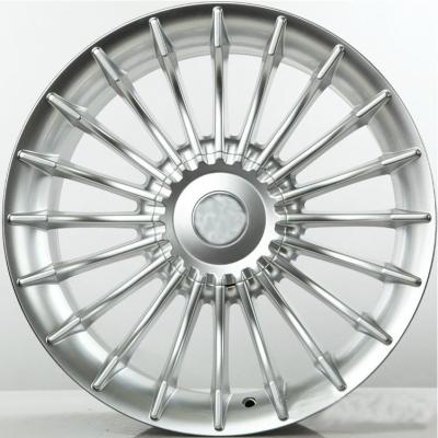 Chine La reproduction 1-Piece a forgé les roues 20inch 20inch adapté aux besoins du client argenté qu'hyper a forgé les jantes 5x112 de roue d'alliage à vendre