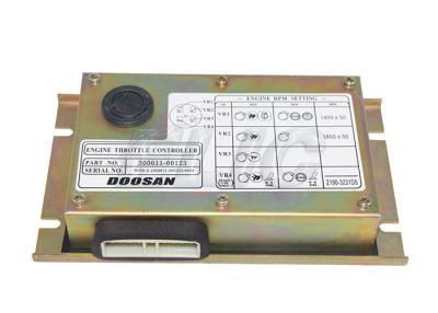 Cina 300611-00138 unità di controllo del bordo di Throttle Controller Computer dell'escavatore di DH200 DH220-5 DH225-7 300611-00123 300611-00138A in vendita