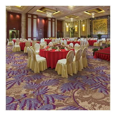 Cina Serie porpora con gli elementi Wilton Woven Carpet del fan del cerchio e del fiore in vendita