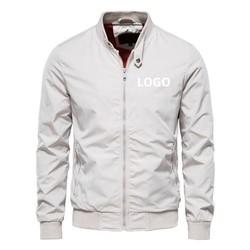 Cina Giubbotto casual da uomo Sport Colorato massiccio Giacca da uomo semplice Giacca da squadra per uomini in vendita