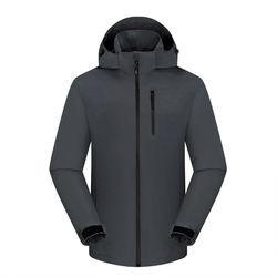 Cina Giubbotto impermeabile per golf abbigliamento esterno cappotto impermeabile abiti da pioggia OEM tasche nero nylon softshell giacca per uomini in vendita
