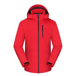 Cina Giubbotto impermeabile per golf abbigliamento esterno cappotto impermeabile abiti da pioggia OEM tasche nero nylon softshell giacca per uomini in vendita
