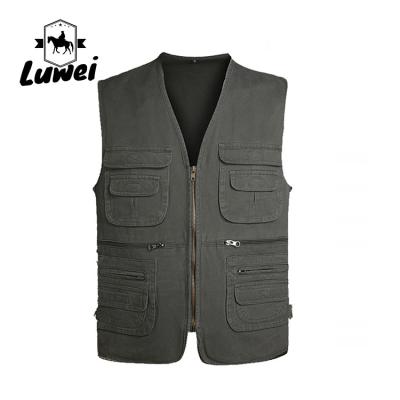 China 2022 Multi-pocket V-neck Cotton Plain Custom Utility Tank Top Vest Mens Clothing Men Vests de algodão Vests de pesca à venda