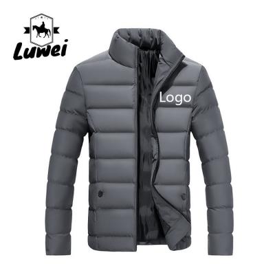 Cina Giacca di cotone invernale paddled uomo impermeabile al vento cappotto a maglia Worsted in vendita