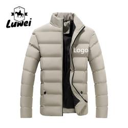 Cina Giacca di cotone invernale paddled uomo impermeabile al vento cappotto a maglia Worsted in vendita