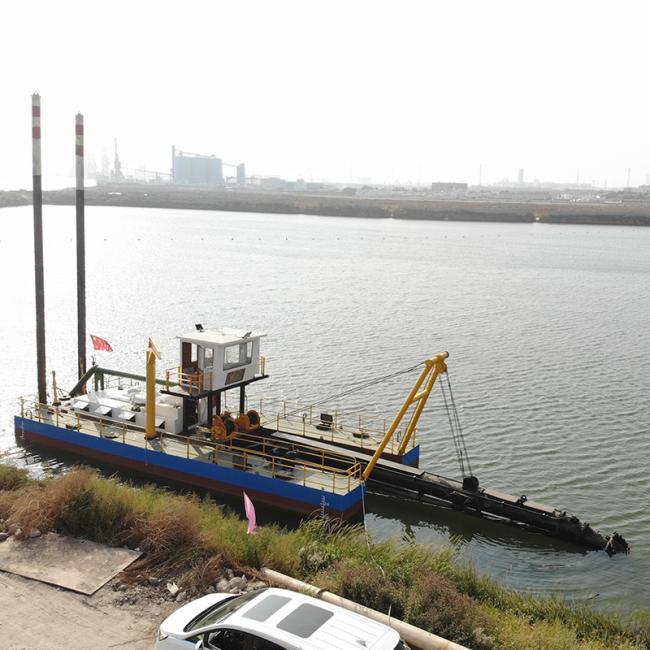 18 Inch Power 1233kw Full Hydraulic System River Dredger for Lake/River