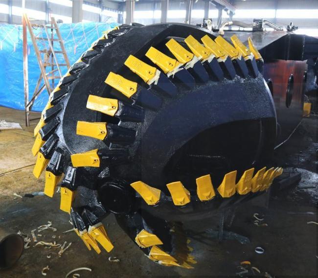 14 Inch Cutter Suction Sand Dredger with CE Certification