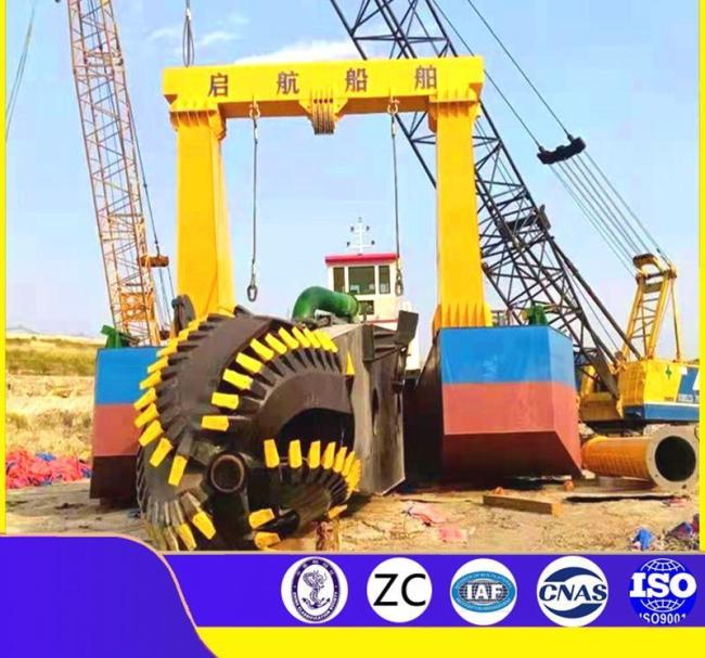 Diesel Engine 8inch Cutter Suction Sand Dredger for River Mud