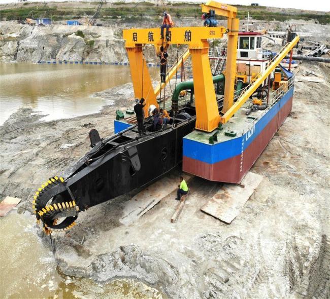 Customized 20inch Draulic Cutter Suction Dredger Used in River