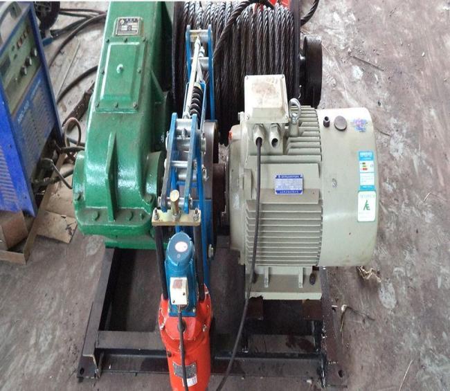Hydraulic Control Chain Bucket Gold Dredger Used in River
