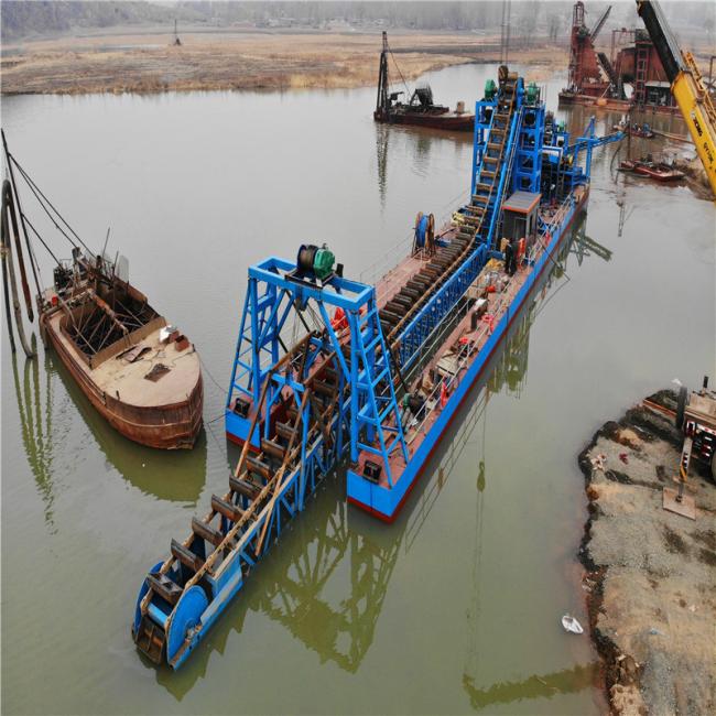 Diesel Engine Generator Sets River Mining Dredger for Sale