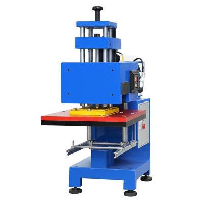China 320kg Gross Weight Silicone Embossing Machine with Machine Temperature 0C-300C and 2 Pcs/min Embossing Speed for sale