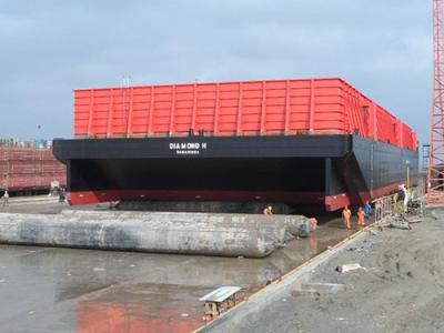 Cina 1.2m*10m airbag di Marine Ship Launching Airags Rubber di 6 strati in vendita