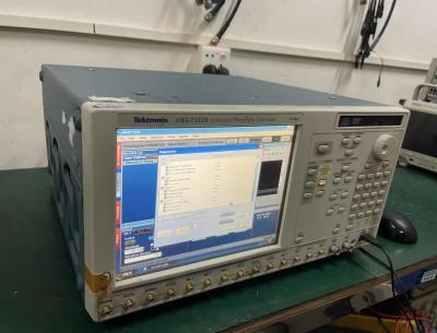 China AWG7122B 12 GS/s Tektronix Arbitrary Waveform Generator 2 Ch for sale