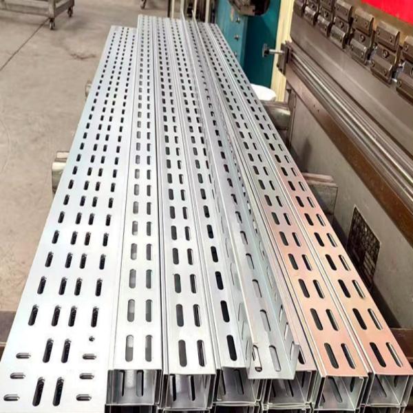 Quality HDG Galvanized Perforated Cable Tray 3.6 M/12 Ft for sale