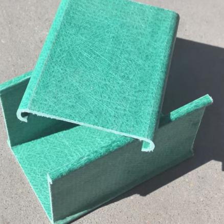 Quality Chemical Resistant Fiberglass Cable Tray FRP Cable Raceway 250mm x 150mm for sale