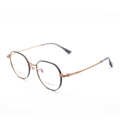 중국 현대 스타일리시 내구성 탄력 유동 베타 티타늄 프레임 안경 52mm 판매용