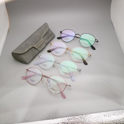 China Ultra Light Weight Bate Titanium Glasses Lenses Simple Style  Light for sale