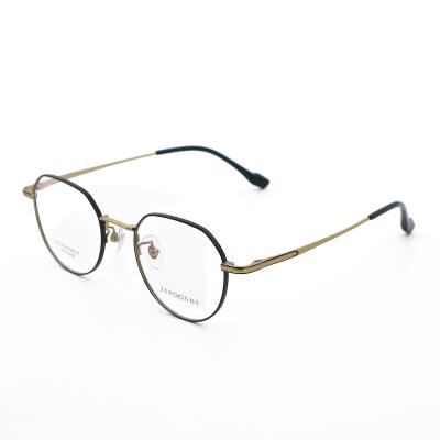 China Beta Titanium Eyeglasses B Titanium Glasses Various Colors Dexterous for sale