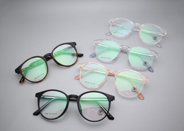 Quality Tr90 Eyeglass Frames Plastic Frame Metal Legs For Men And Women for sale