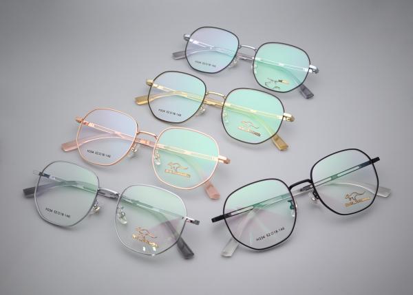 Quality Exquisite Metal Frames Unisex Full Rim Metal Eyewear Sleek Design for sale