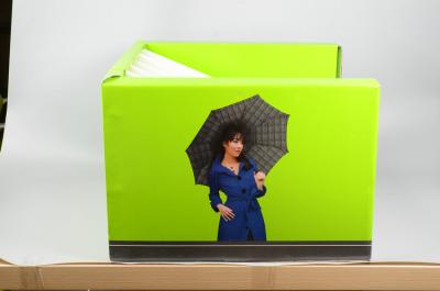 China Customized Logo Corrugated Display Boxes Green Color UV Coating Printing for sale