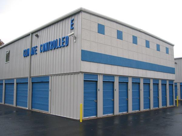 Quality Steel Frame Metal Prefabricated Industrial Buildings With Metal Wall Cladding for sale