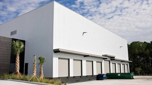 Quality Modern Q235 Q355 Steel Structure Building Customized With Sandwich Panel Roof for sale
