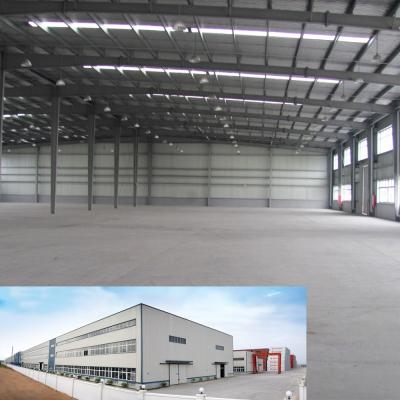 China 35 m Durchspannung Stahlkonstruktionsbau Vorgefertigtes Leichtgewicht Gebäude for sale