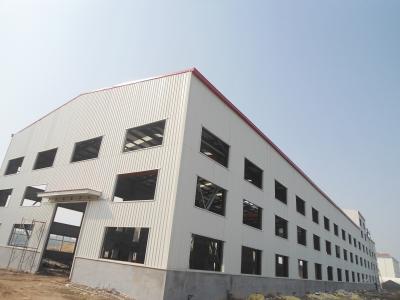 China Edifícios pré-fabricados de aço de estrutura metálica de alta resistência com projeto personalizado for sale