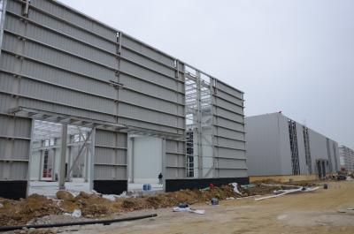 China Pre-engineered Anti Corrosion Steel Structure Frame Industrial Warehouse Workshop With Certification for sale