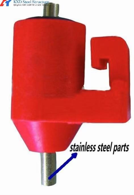 Nipple drinking system installation in poultry house