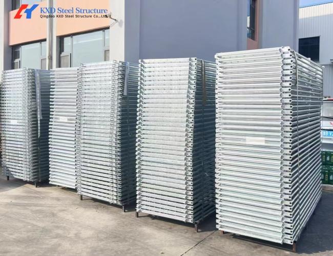 Loading process of poultry house equipment