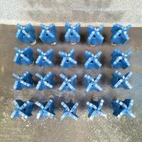 China Customized Drag Bits Drilling Tools For Construction Engineering for sale