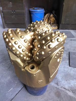 Cina Bordo triconico della punta di perforazione di acciaio al carbonio singolo con il rivestimento di titanio del nitruro in vendita