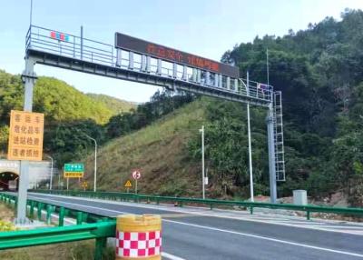 Cina Poste d'acciaio galvanizzate della macchina fotografica del cctv di Palo Q235B Q345B del tabellone per le affissioni 30m in vendita