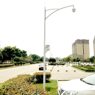 Cina Macchina fotografica d'acciaio galvanizzata Suppot Palo del CCTV di sorveglianza di traffico e luce di segnalazione palo in vendita