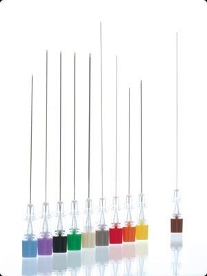 Cina 18G-27G Spinal Needle Pencil Point Medical Spinal Needle con Quincke bevel o Pencil point con Introducer in vendita