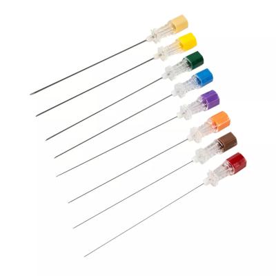 Cina 18G-27G Spinal Needle Pencil Point Medical Spinal Needle con Quincke bevel o Pencil point con Introducer in vendita